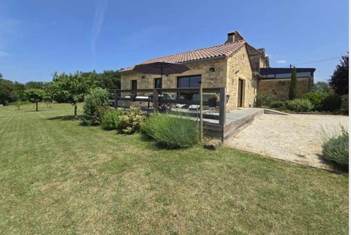 Gîte De Massaud à Sainte-nathalène - Francia