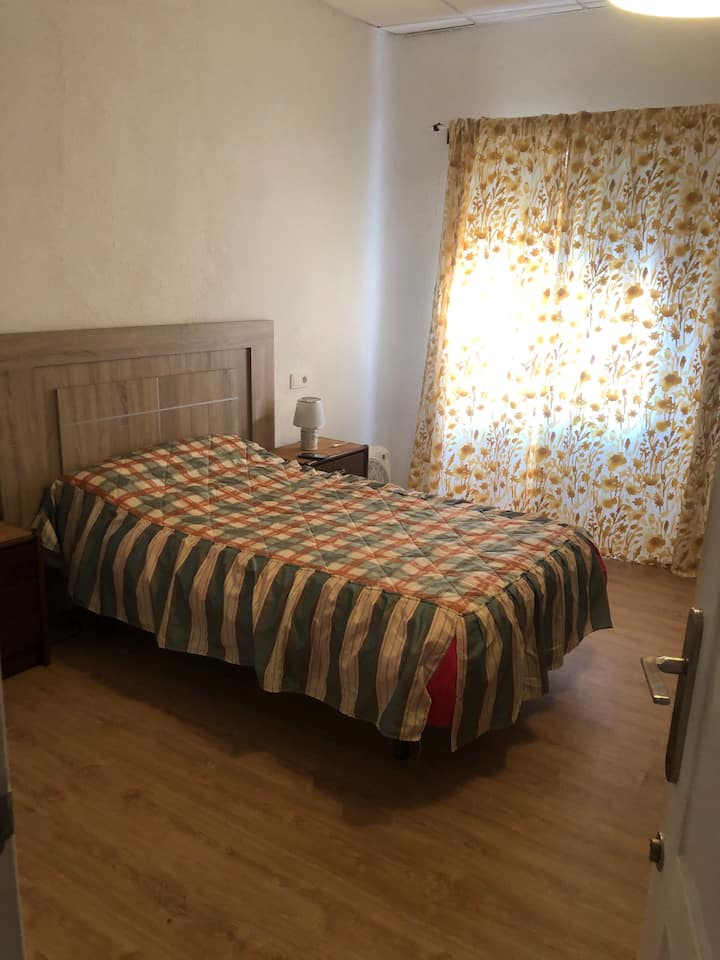 Ucam. Um. Nice Room In Nice Appartment. - Murcia