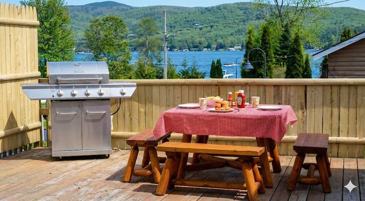 Lake Views + Walkable + Kayaks + Hot Tub + Pool - Lake George, NY