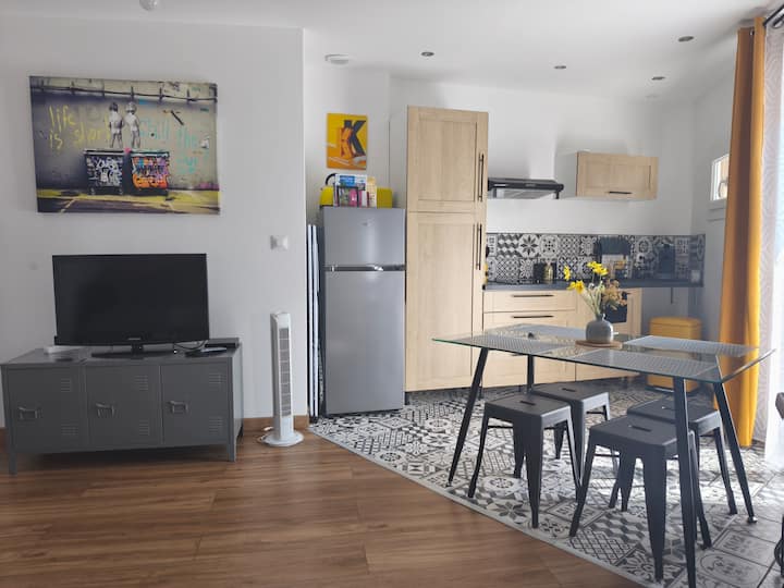 T2 En Rdc Centre Ville Parking Gratuit - Sisteron