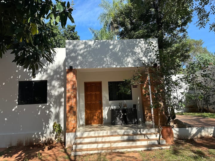 Chalet Para 6 Personas - Caacupé
