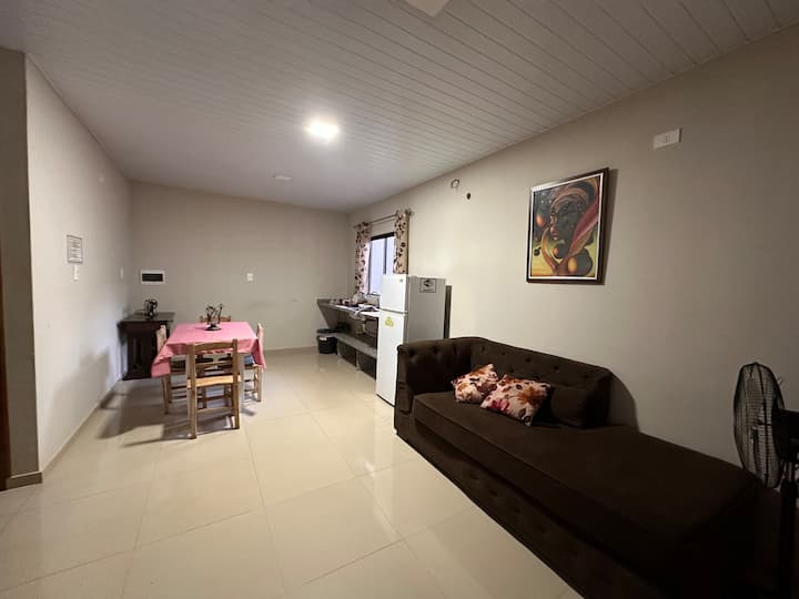Chalet Para 6 Personas - Caacupé