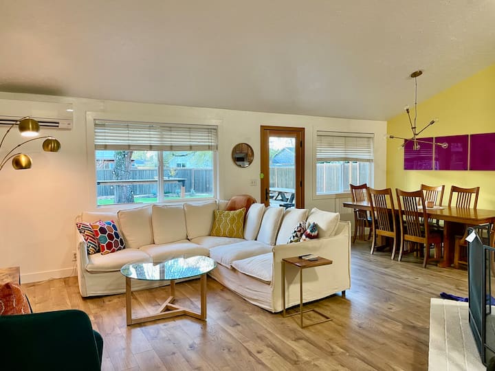 Private Home Near Autzen. Ac! (No Cleaning Fees) - Eugene, OR