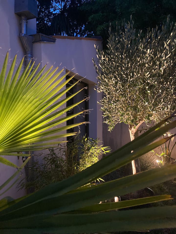 Entre Mer Et Jardin , Les îLes, La Rochelle.. - La Rochelle