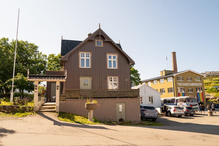 Henningsvær - Henningsvær