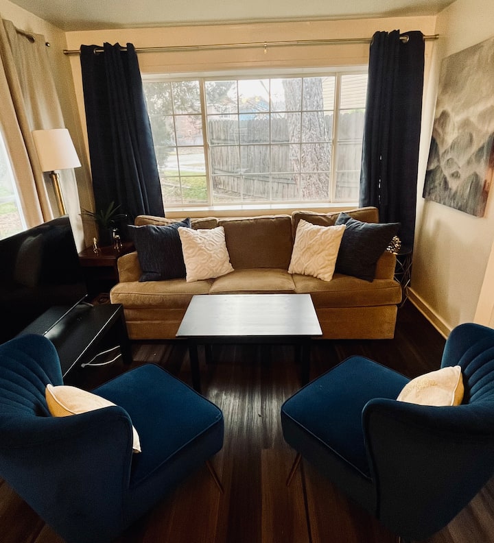 Adorable Brick Bungalow 5 Min To Downtown Boise - Boise, ID