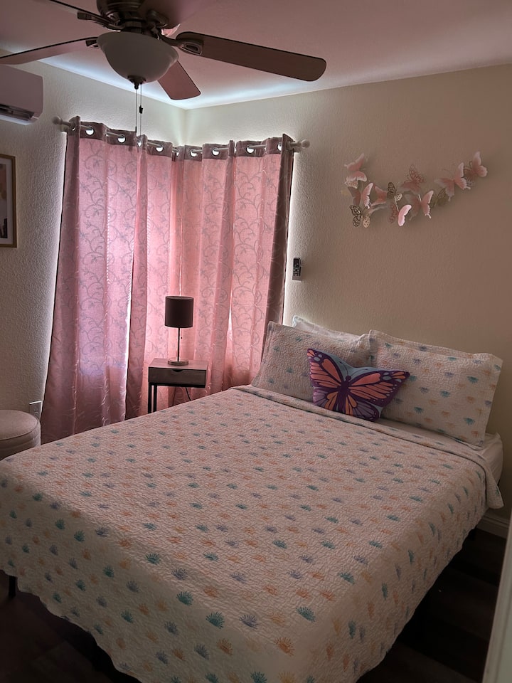 Paradise Vegas Studio!! - Lake Las Vegas, NV