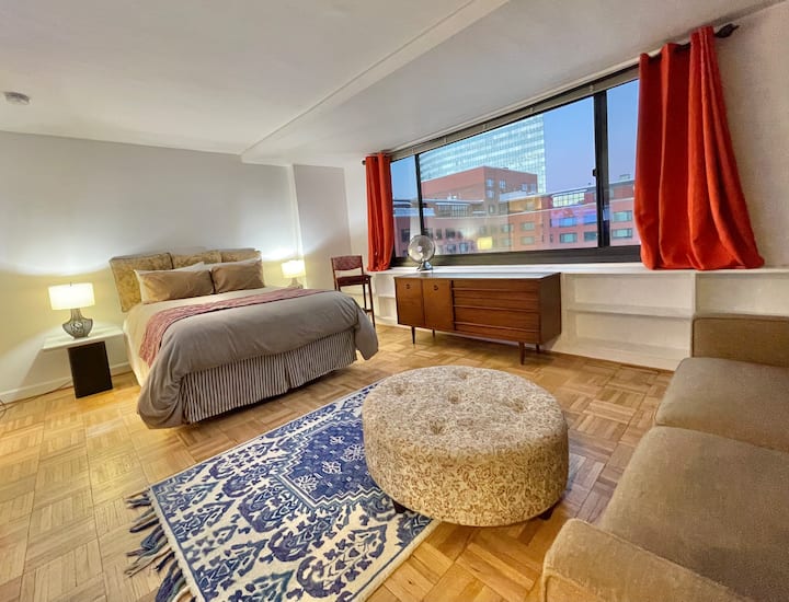 Panoramic River & Monument Views! - Arlington, VA