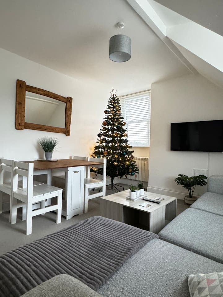 3-bed Town Centre Apt – Beach, Bic & Free Parking - Bournemouth