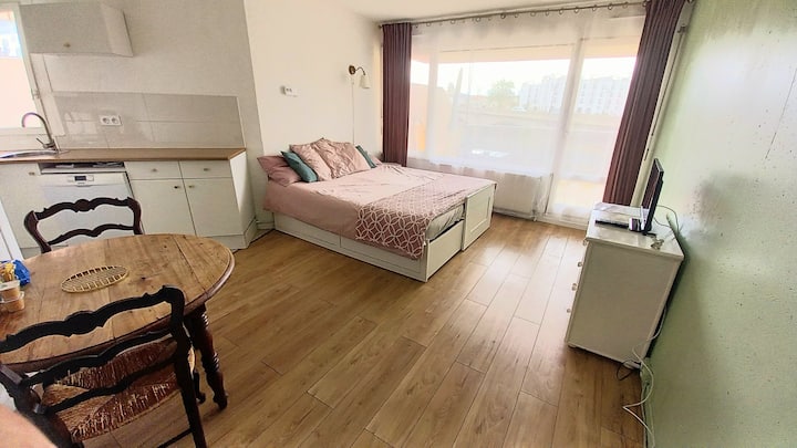 Grand Studio, Terrasse Privée Avec Vue - Dax