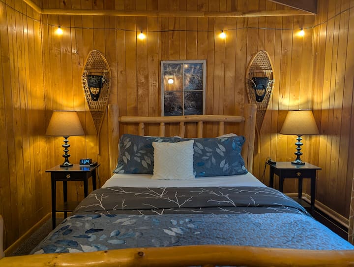 Loon Nest - Feather Nest Inn - Grand Marais, MN