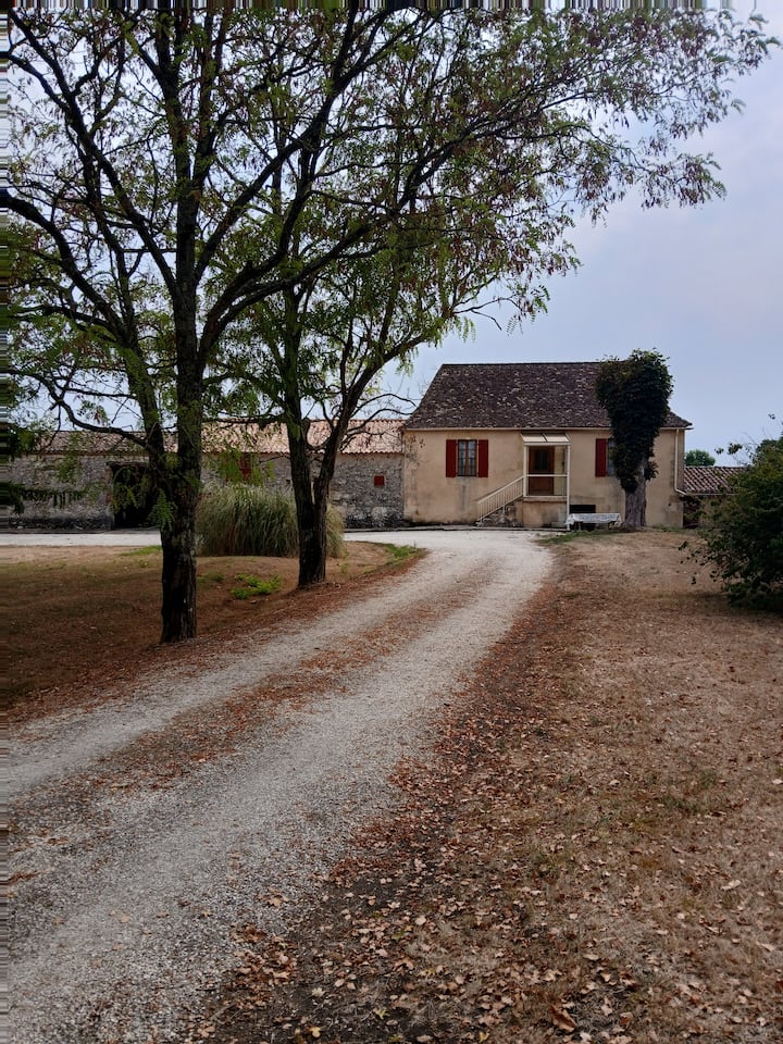 Ancien Corps De Ferme De Style Périgourdine - Dordogne