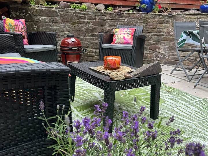 Little Bull Holiday Cottage - Brecon