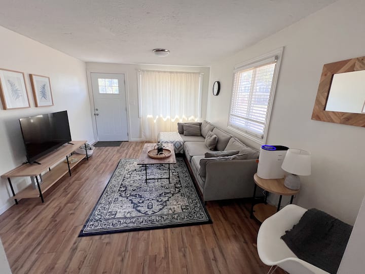 Stylish & Cozy Home In Dayton-close To Everything! - Northridge, OH