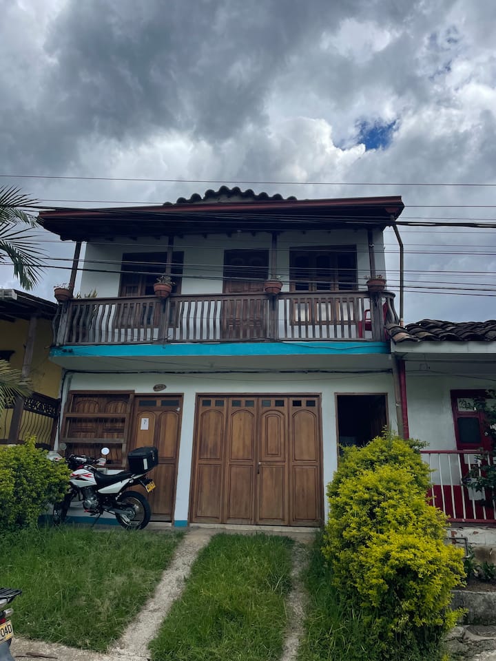 Fami Hotel Betty. - Andes