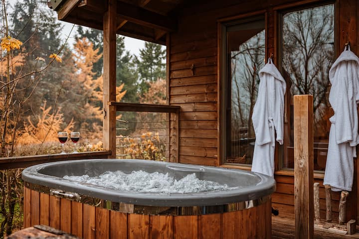Sycamore Cabin With Woodfired Hot Tub - Oswestry
