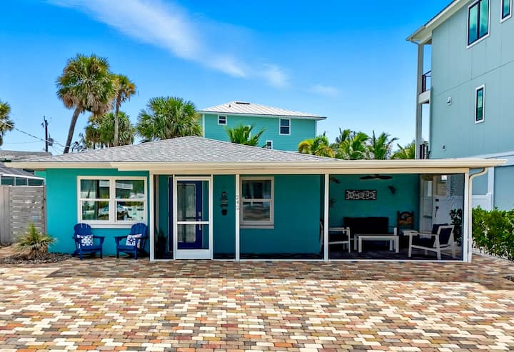 5 O’clock At Miramar - Fort Myers Beach, FL