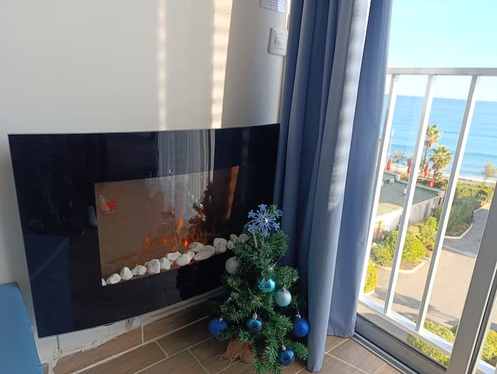 Appartement Vue Panoramique Mer, Pieds Dans L'eau - Le Lavandou