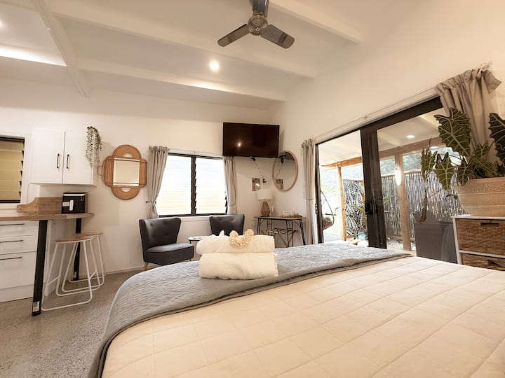 Studio Near The Rarotongan Beach Resort! 1 Of 2! - Rarotonga