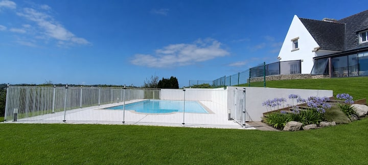 Villa "Ty Ar Menez " Vue Dégagée Sur Port Et Océan - Plozévet