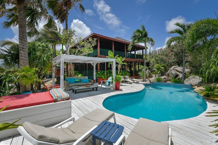 Secluded Villa In Luscious Oasis Near Arikok - Aruba