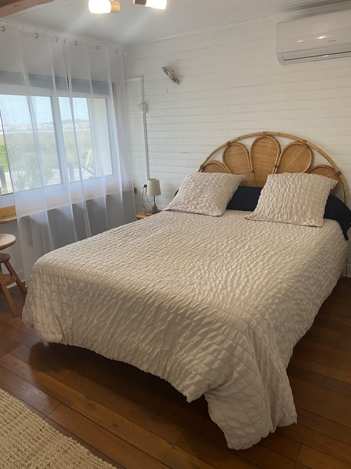 Un Espace Indépendant Dans Un Chalet à La Mer - Gruissan