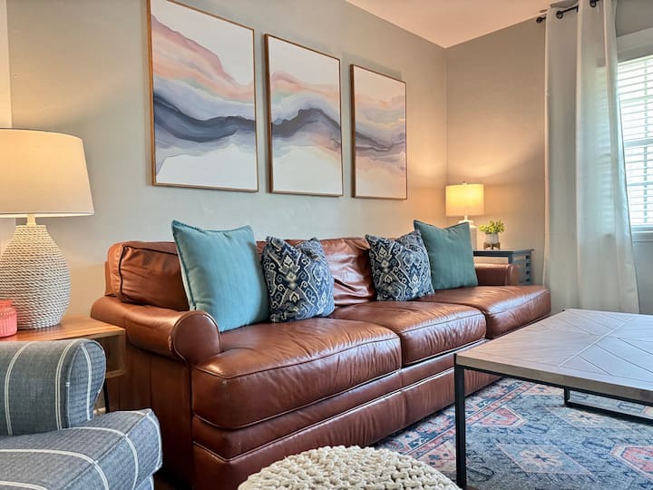 Restful Retreat, 4 Beds, Sleeps 6, Pets Welcome - Valdosta, GA