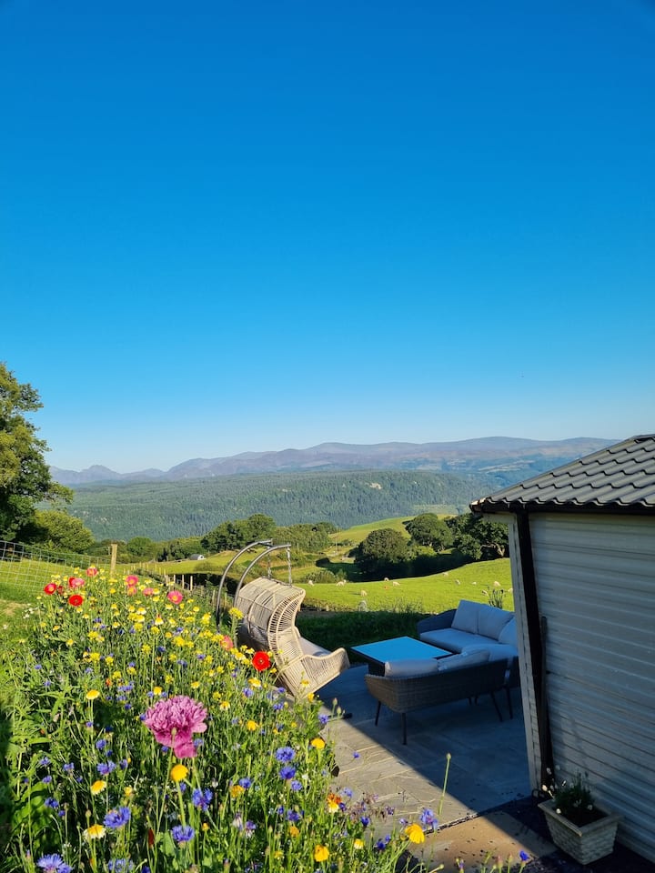 Farm Cabin - Betws-y-Coed
