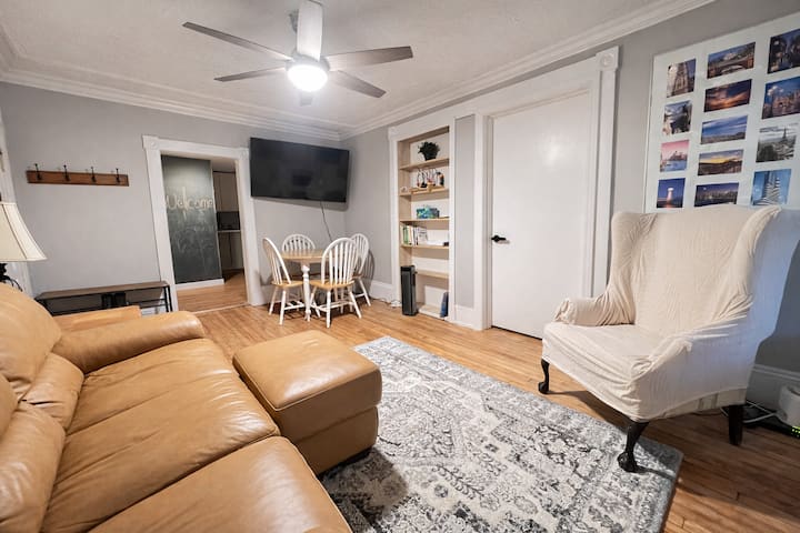 Charming Stay Near Uconn & Coventry Lake - Coventry, CT