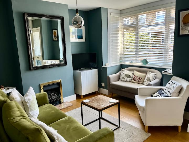 Lovely 2 Bedroom Seaside Retreat In Whitstable - Whitstable