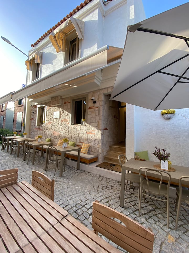 Bozcaada Evren Butik Otel - Bozcaada