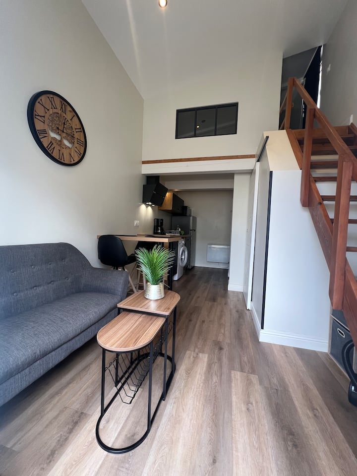 Magnifique Studio Avec Terrasse - Rochefort, France