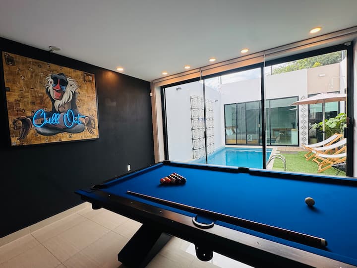 Residencia Con Alberca Privada Y Cochera - Oaxaca