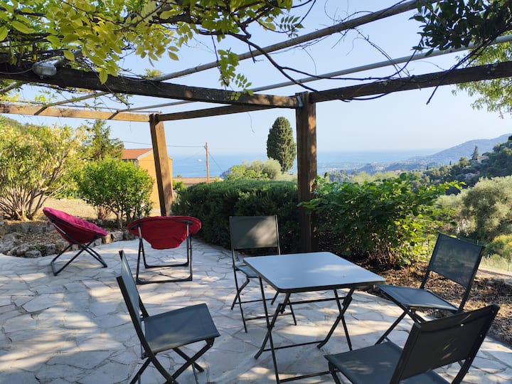 Studio Avec Jardin Vue Mer Au Coeur De La Nature - Menton