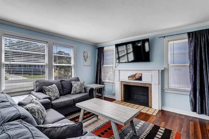 Cute Cottage In Central Jax | 10 Min From Nas Jax! - Jacksonville