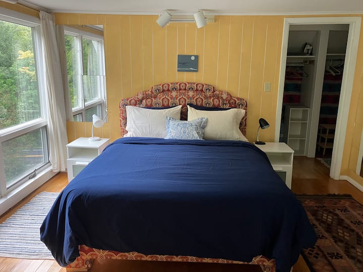 Tranquil Winter Wellness Getaway - Ithaca, NY