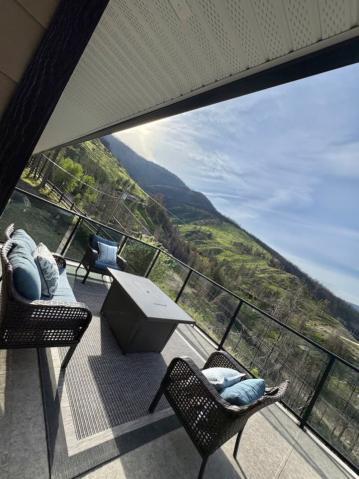 Bear Creek Escape - Kelowna