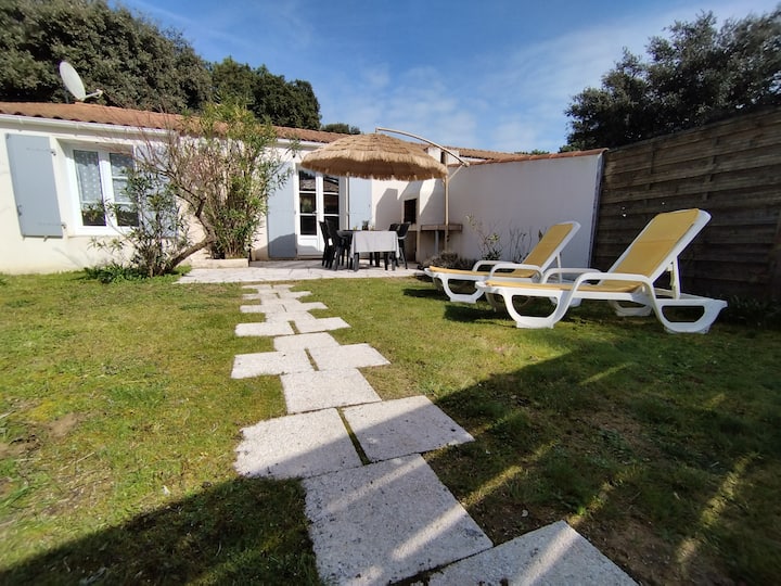 Maison Des Grenettes à 5 Min à Pied De L'océan - Île de Ré