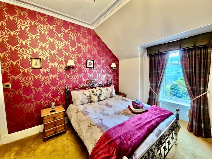Lochside Picturesque Room - Tarbet