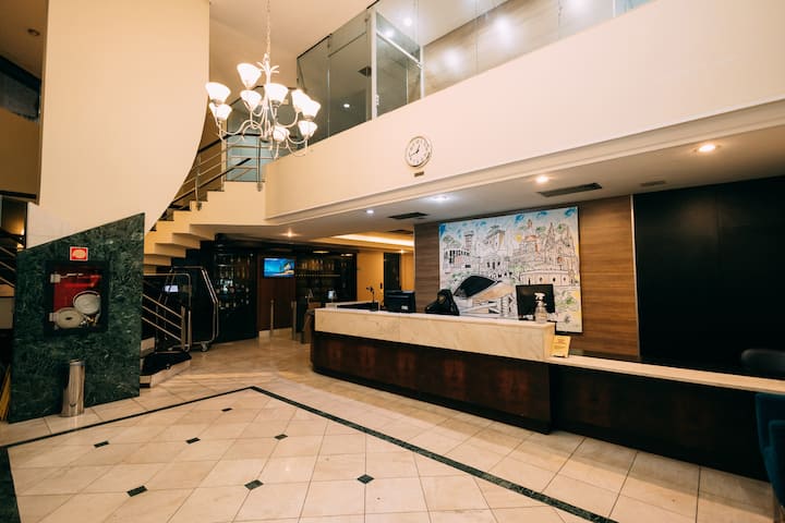 Eco Stay - Standart Triplo C/ Garagem - Curitiba