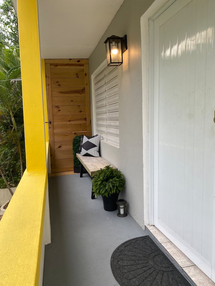 Cute Apartment 6 Minutes From Mar Chiquita Beach - Puerto Rico