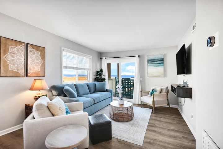Newly Renovated  Panoramic Oceanfront Views - Carolina Beach