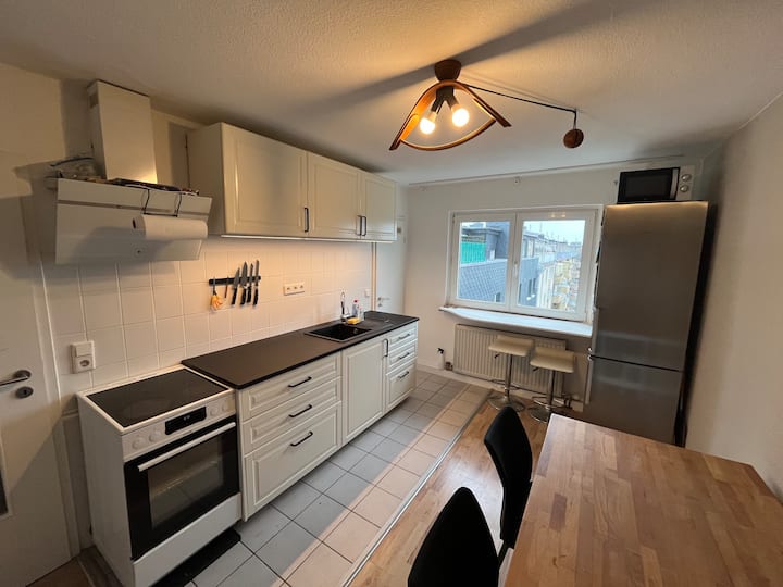2 Zimmer Wohnung (Mit Dom-blick) - Cologne
