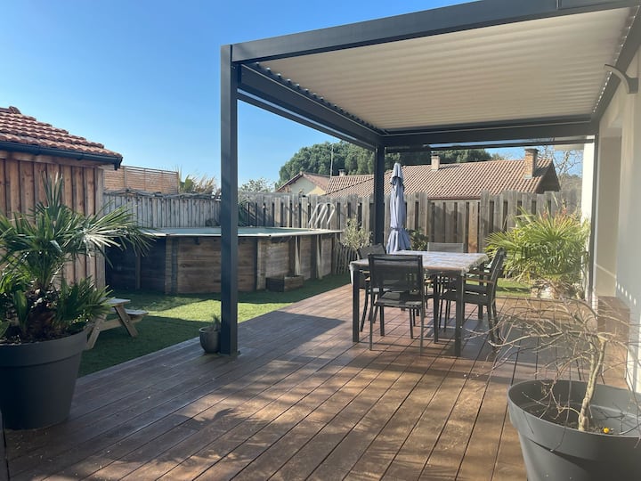 Maison Climatisée Avec Piscine Et Jardin Arboré - Audenge