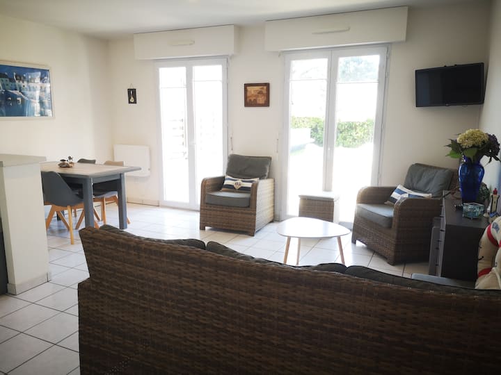 Lesconil: Appartement -56m2 -Terrasse -Port- 4pers - Lesconil