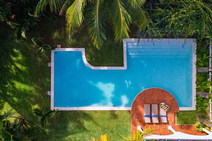 Coco Hacienda - 5chambres, Piscine, Plage@ 300mtrs - Mauritius