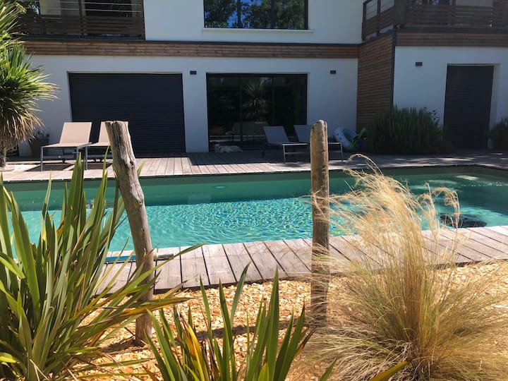Villa Avec Piscine Chauffée - Cestas