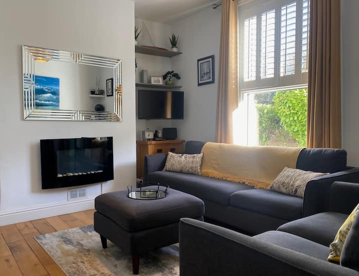 Park Cottage | Views Of Manor Gardens - Dawlish