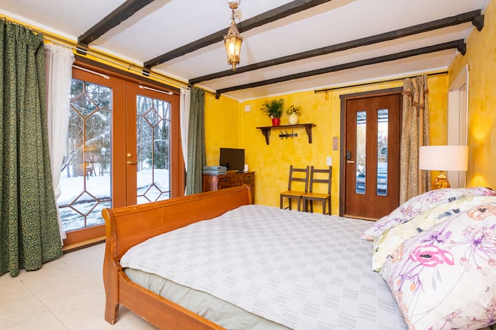 Airport Helsinki- Vantaa Near /Lentoasemaa Lähellä - Vantaa