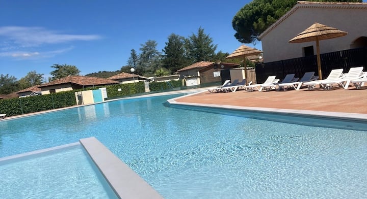 Gîte/maison Cosy – Piscine, Détente Proche Rivière - Vallon-Pont-d'Arc